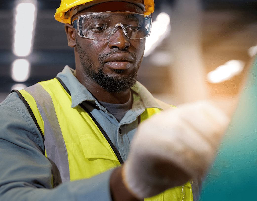 DMC 3000™ Personal Electronic Dosimeter | Mirion